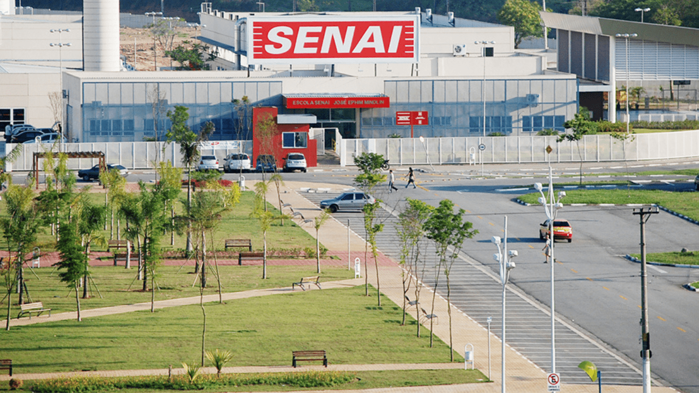 Curso Técnico Gratuito no SENAI-SP: Oportunidade para Quem Tem Ensino ...